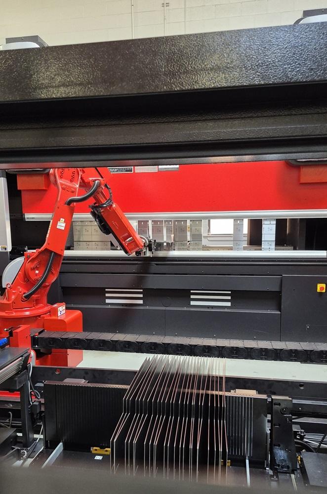 AMADA CANADA hosts Demo Day at Toronto Technical Center
