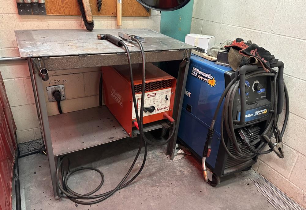 Cascadia Metals makes donation to help Delta machining and welding students