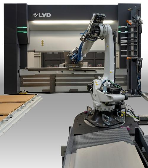 Configurable robotic bending system provides flexible automation