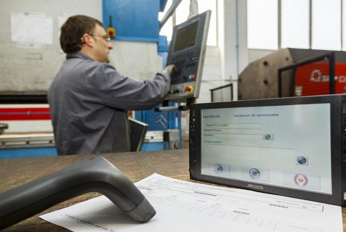 Lantek’s MES Wos software helps managers control manufacturing operations