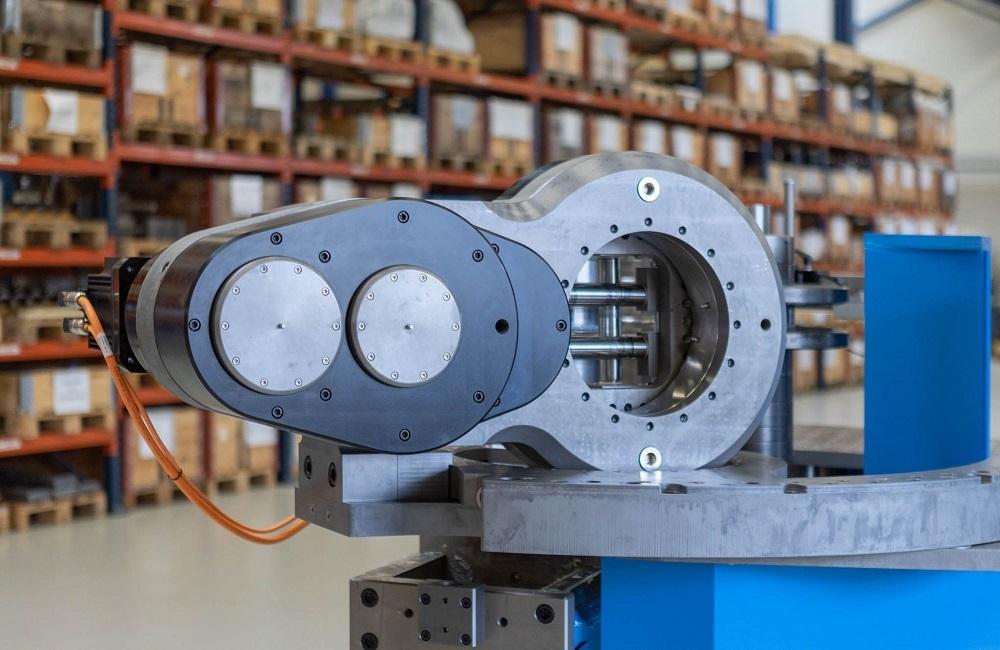 PBT’s 3D Bending Device from Boschert USA accommodates larger profiles