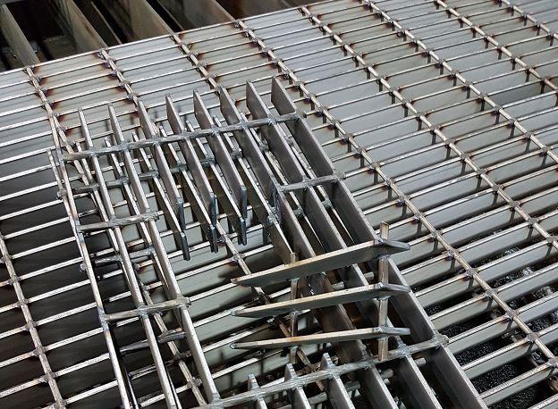 Plasma Grate Cutting System from Soitaab USA designed to cut grating ...