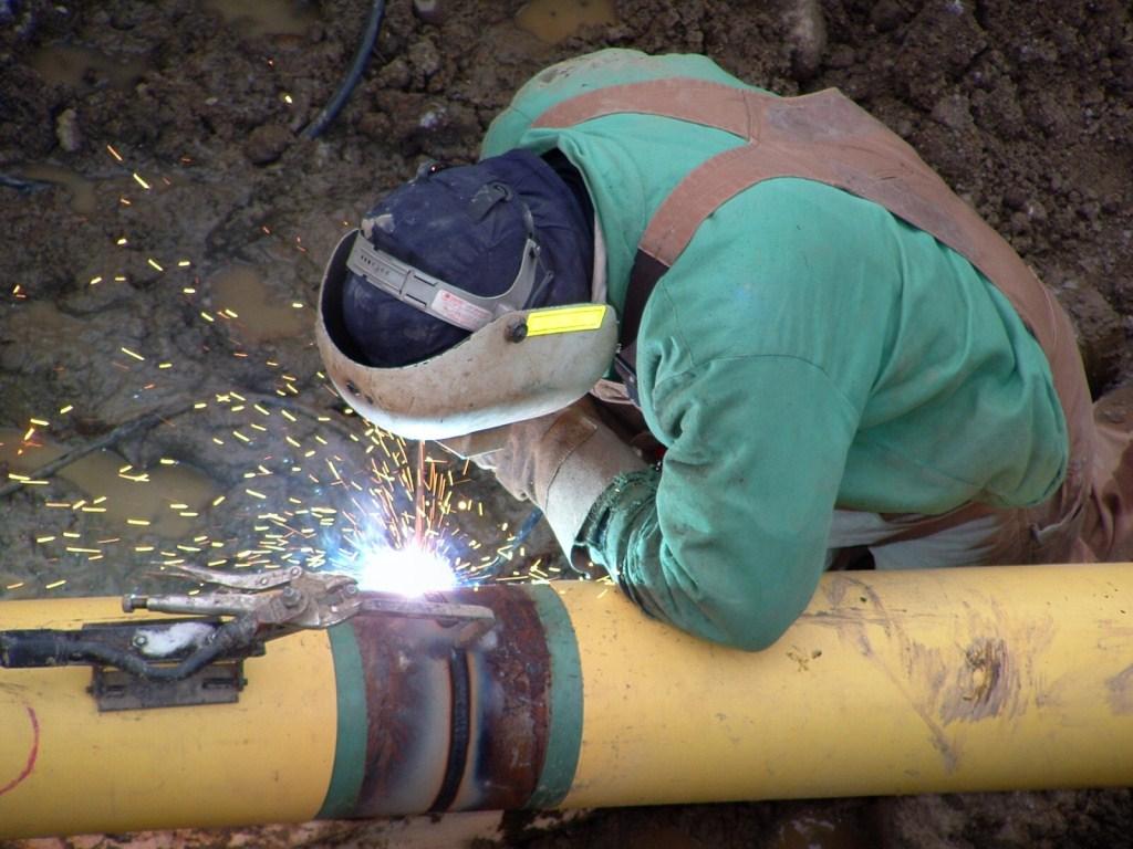Oil industry concerned about labour force