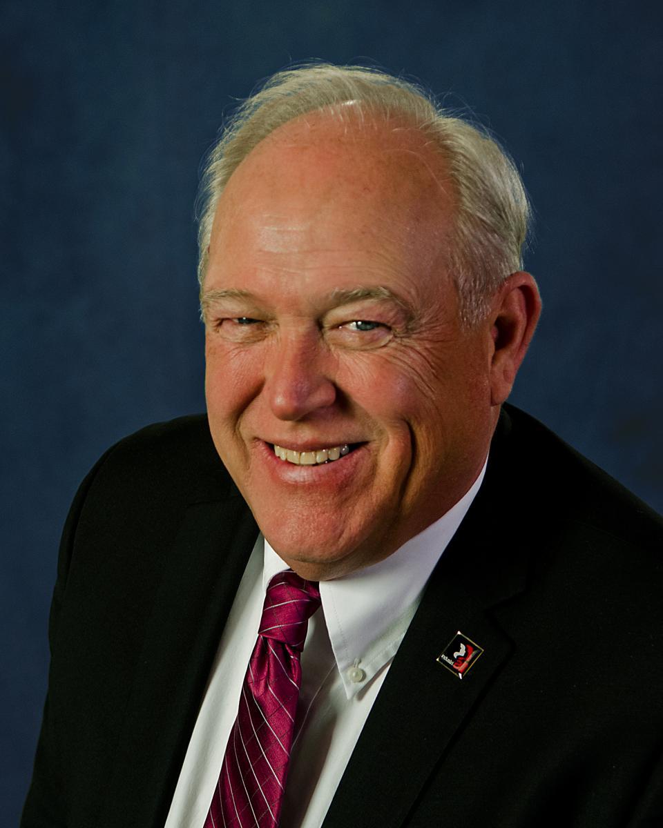 UAW president is not buying argument against wage increases